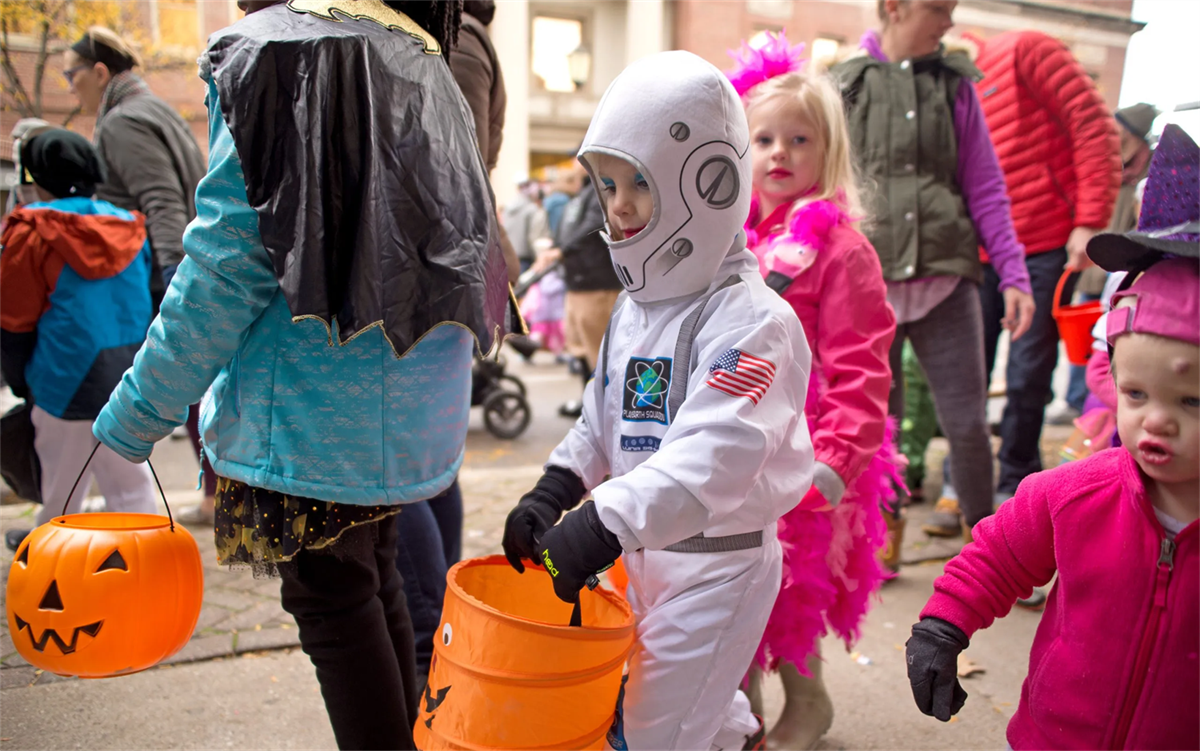 Halloween in Oak Park | Village of Oak Park